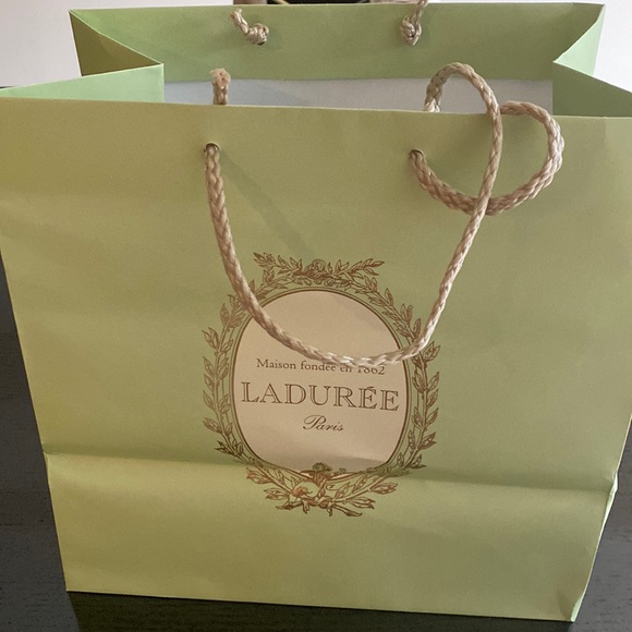 la duree | Bags | La Duree Paris Large Size Carry Bag With Very Sturdy ...